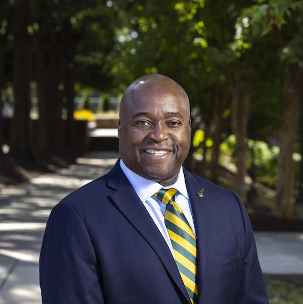 President Washington talks about the role engineering has played in his ...